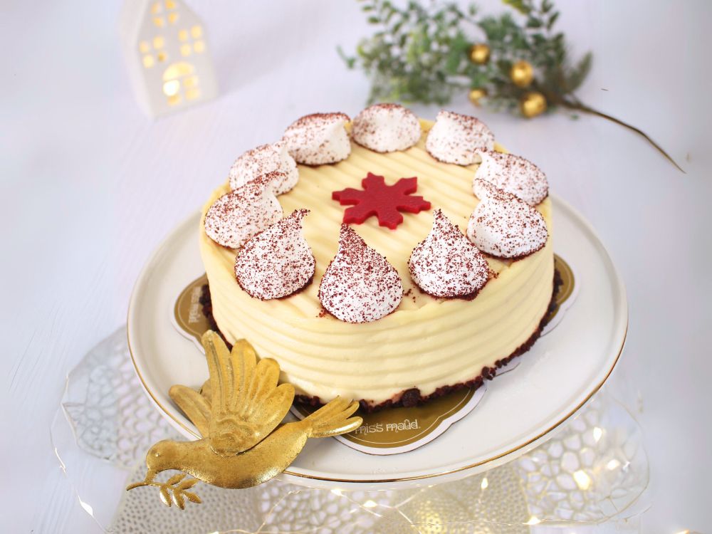 Make Christmas Magical - Miss Maud